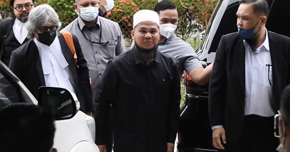 It took 7 days to analyse 30,000 images, cop tells Ebit Lew’s trial | FMT