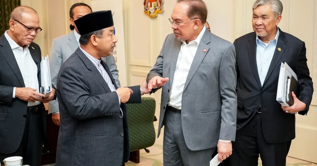MB Kelantan terima kasih PM lulus lebih RM6 juta baiki cerun LRA | FMT