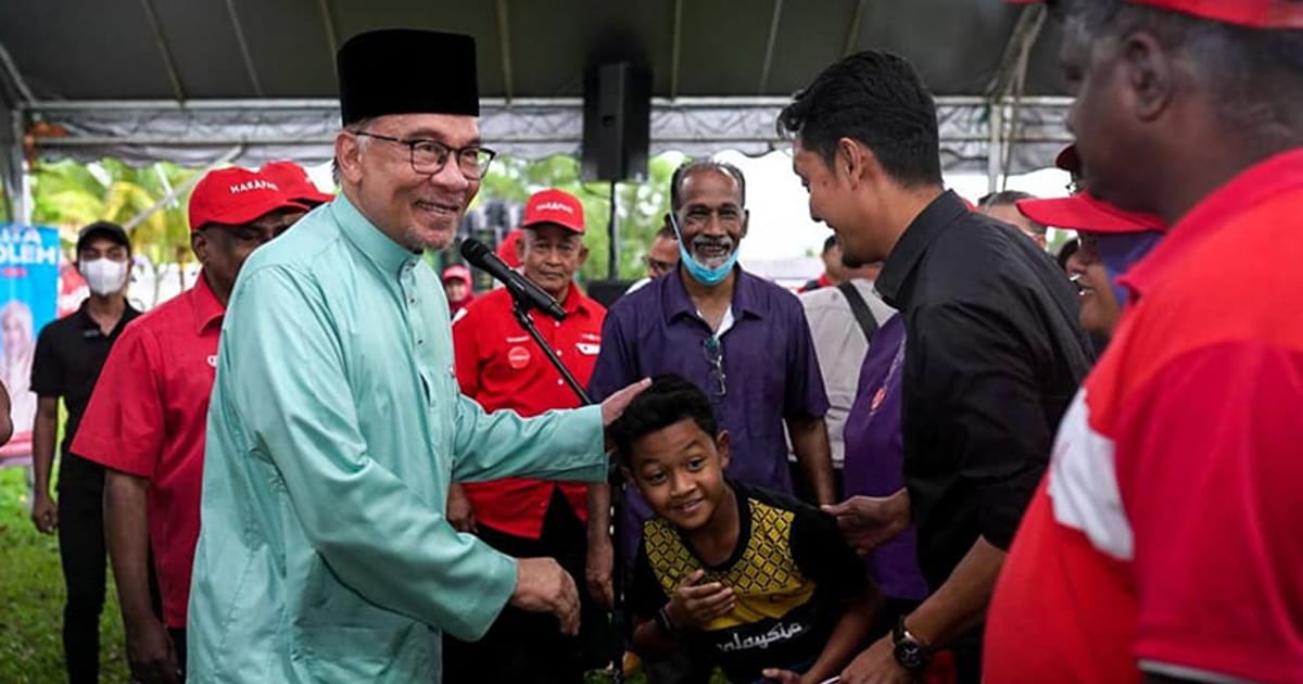 Hadi has a fixation with racial matters, says Anwar | FMT