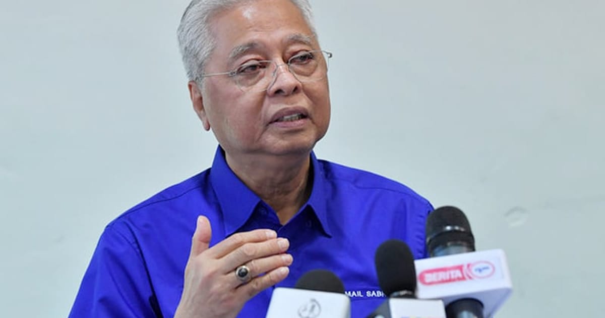 We got your back, PM tells second-generation Felda settlers | FMT
