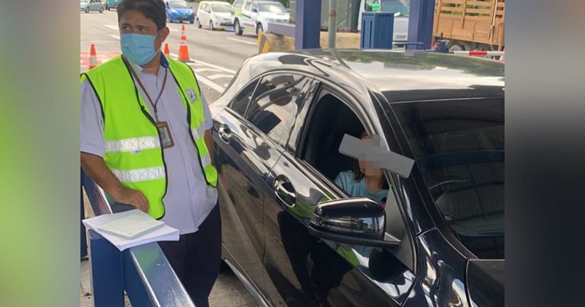 Pemandu Mercedes ditahan elak bayar tol 45 kali | FMT