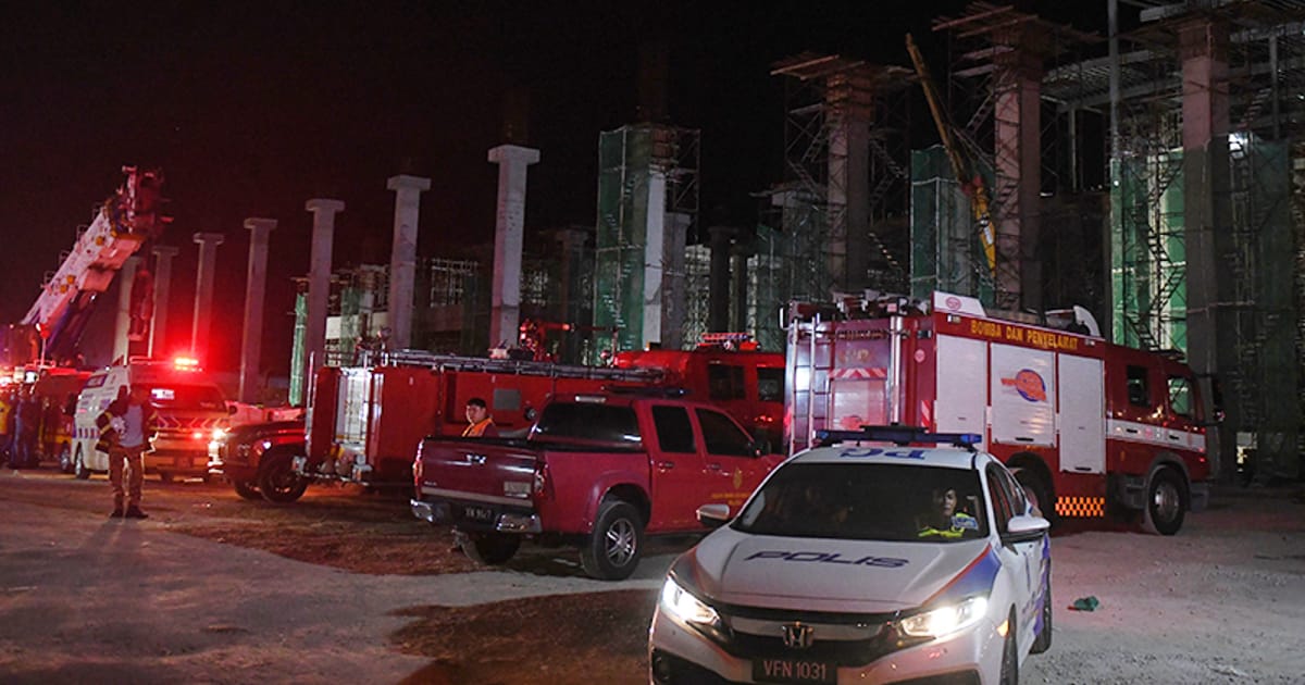 3 workers dead, 2 injured after construction site collapse | FMT