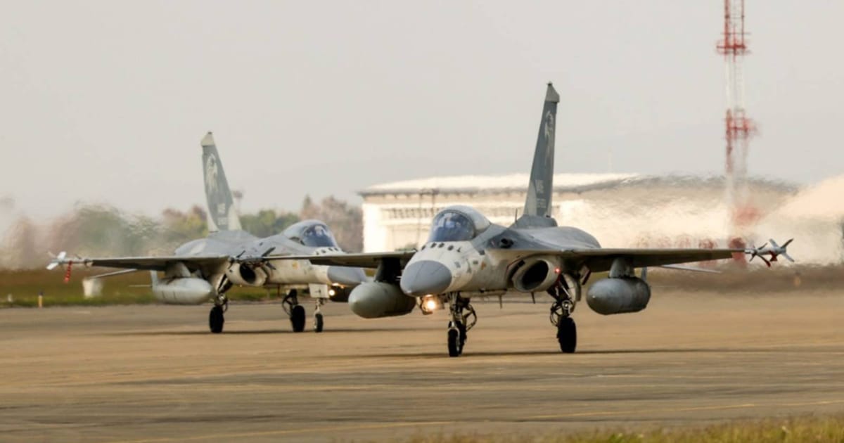 Taiwan says 2 dead in military training plane crash | FMT